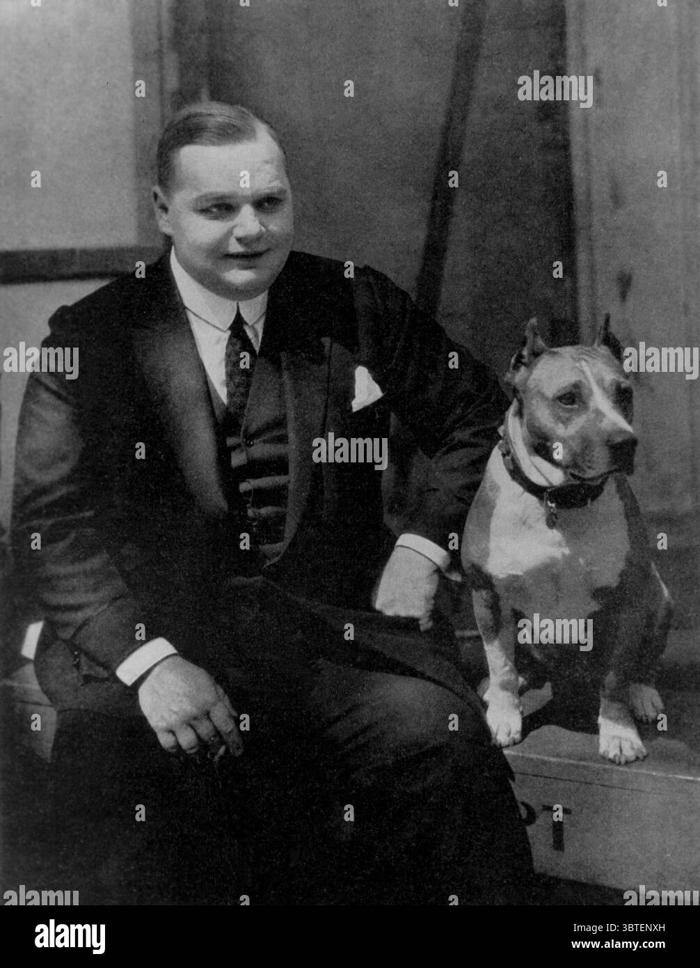 Roscoe fatty arbuckle hi-res stock photography and images - Alamy
