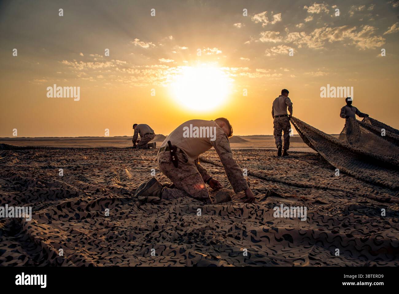 August 31, 2020 - Kuwait - U.S. Marines with Special Purpose Marine Air ...