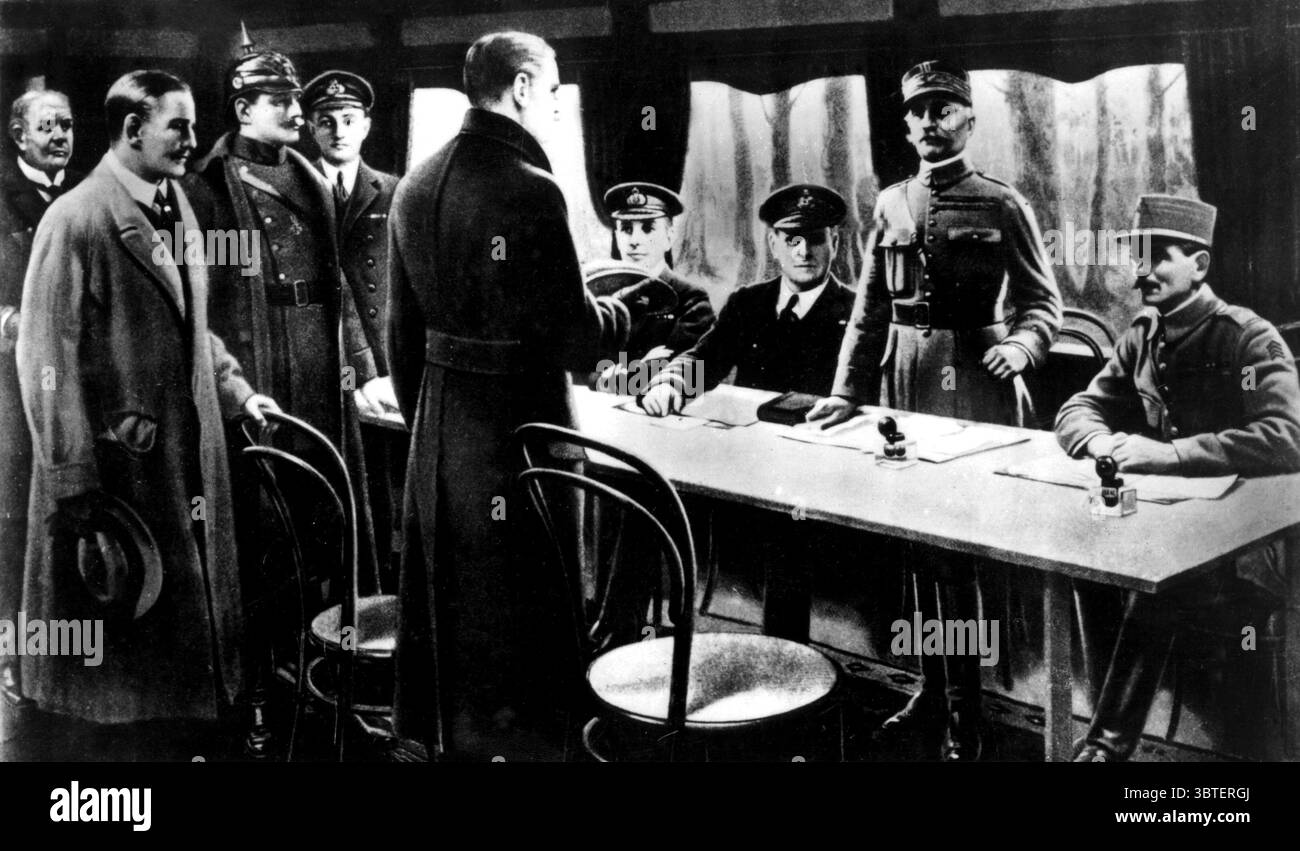 Signing of the armistice 1918 hi-res stock photography and images - Alamy