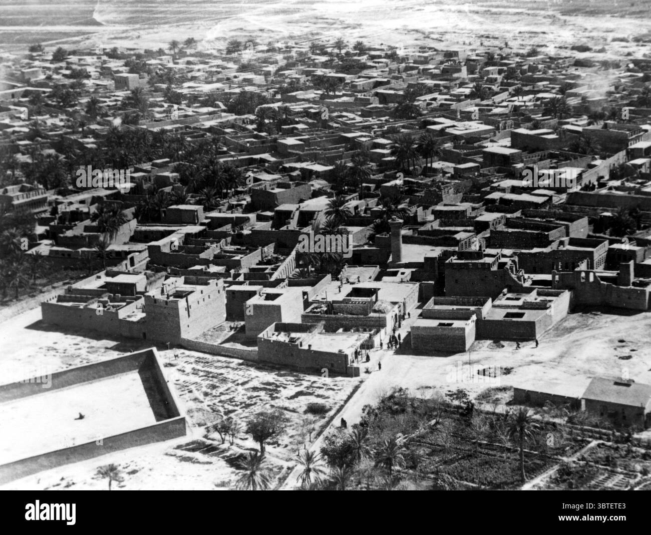 Aerial view of Kut el Amara, Mesopotamia Stock Photo - Alamy