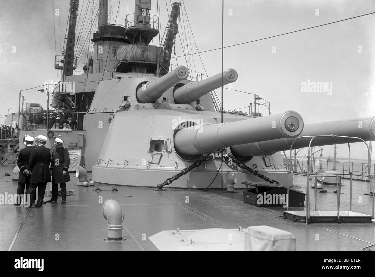 French Navy . The 12 " guns on the French battleship , Courbet - a ...