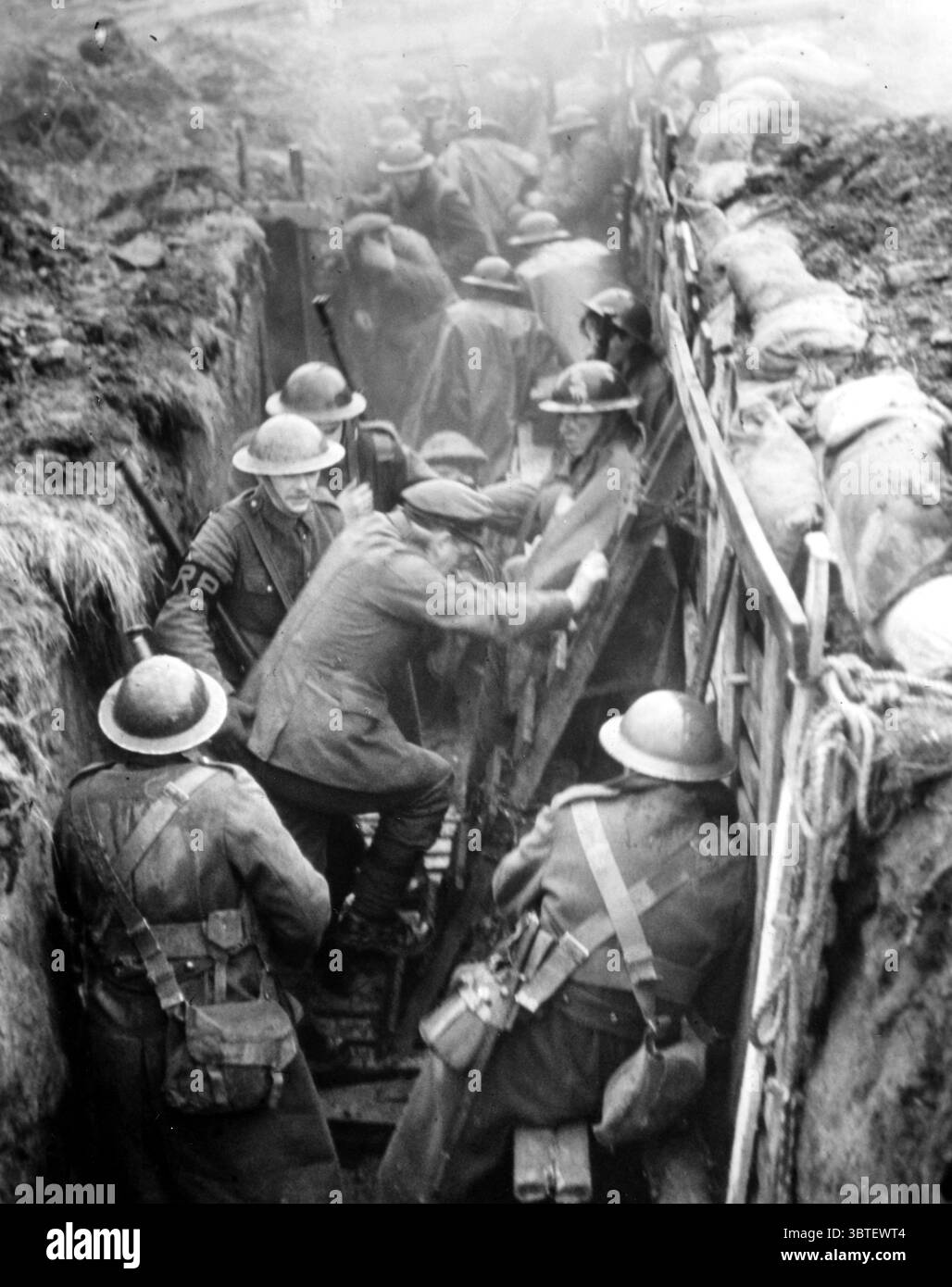 Scene in a British trench . France . 1914 Stock Photo - Alamy