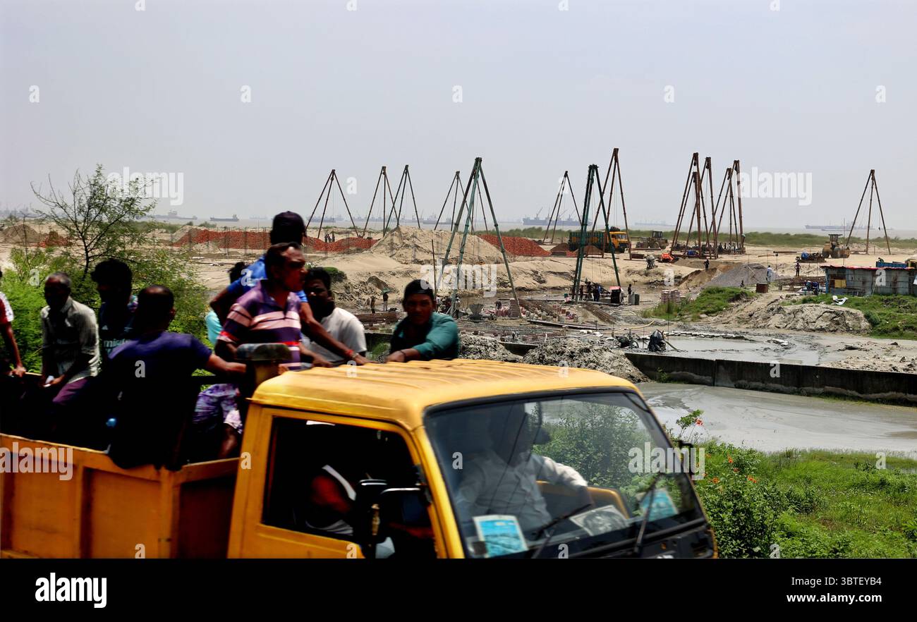 Chittagong, Patenga Halishahar, Bangladesh. 15th July, 2025. The ...