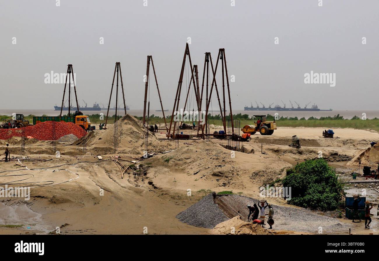 July 15, 2025, Chittagong, Patenga Halishahar, Bangladesh: The ...