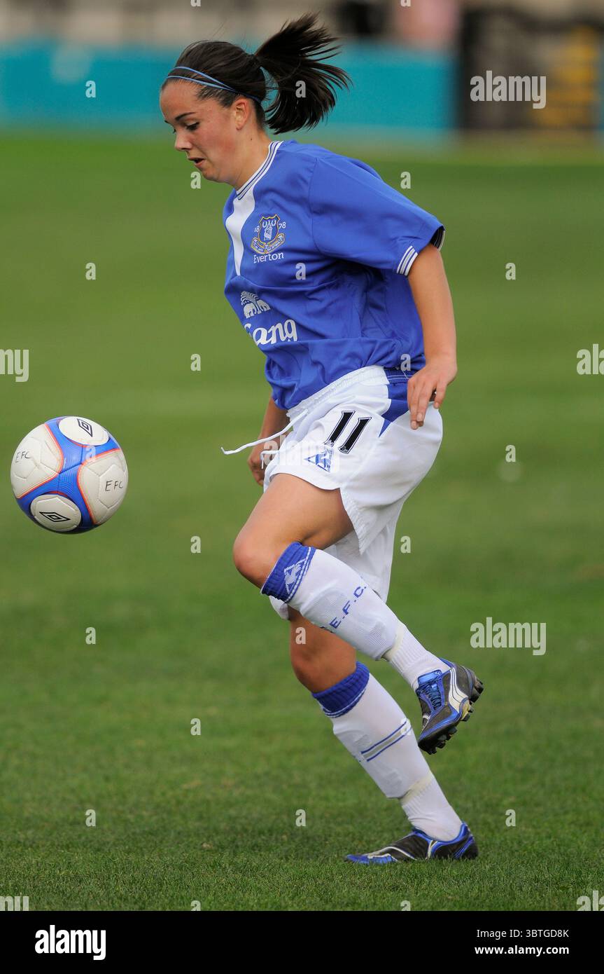 Possession football premier league hi-res stock photography and images ...