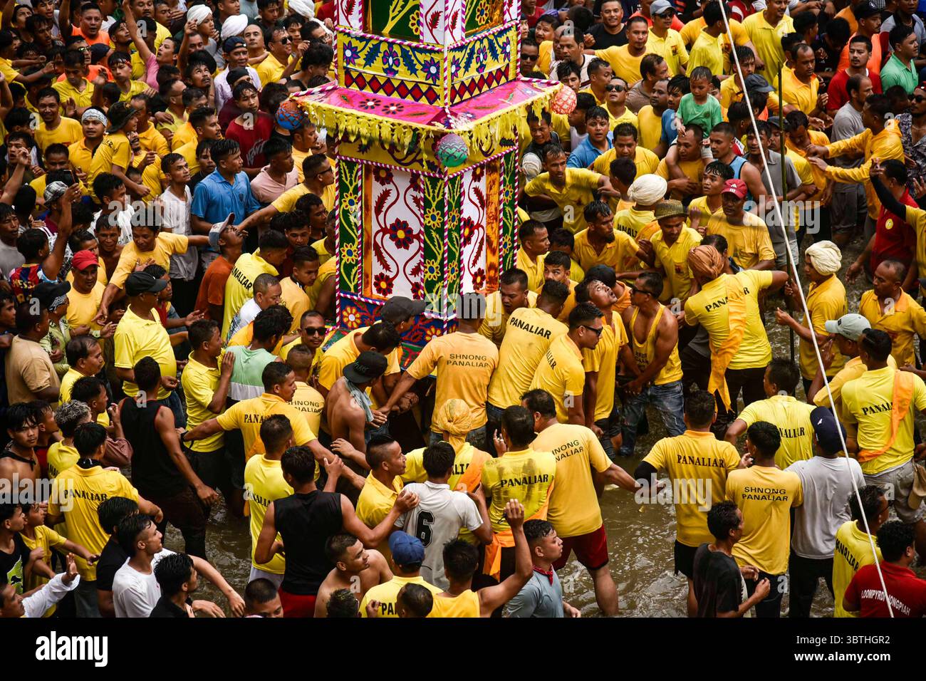 Golaghat, Assam, India. 14th July, 2025. JOWAI, INDIA - JULY 14: People ...