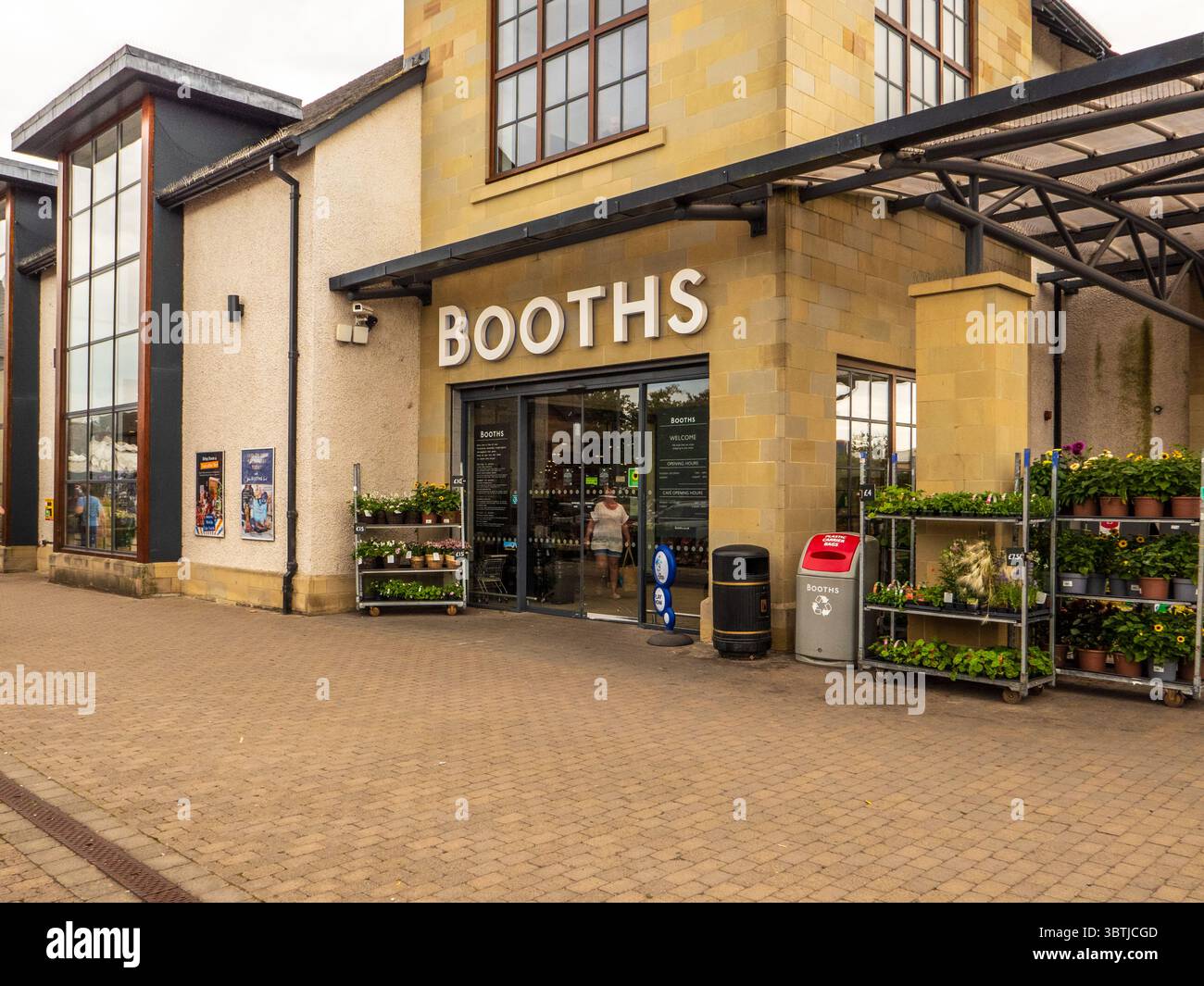 Booths Supermarket in Garstang, Lancashire Stock Photo - Alamy