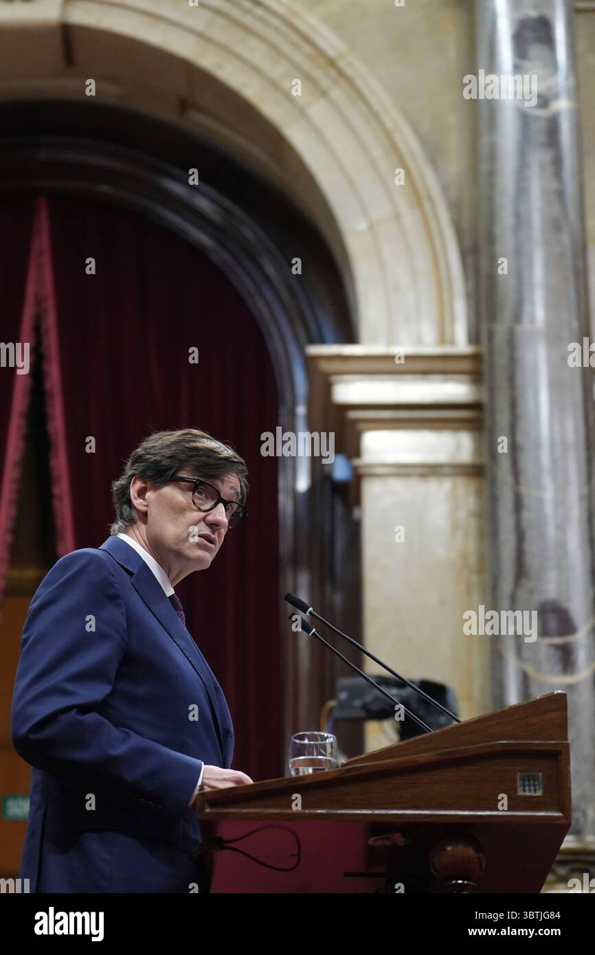The president of the Gneralitat, Salvador Illa, during a plenary ...