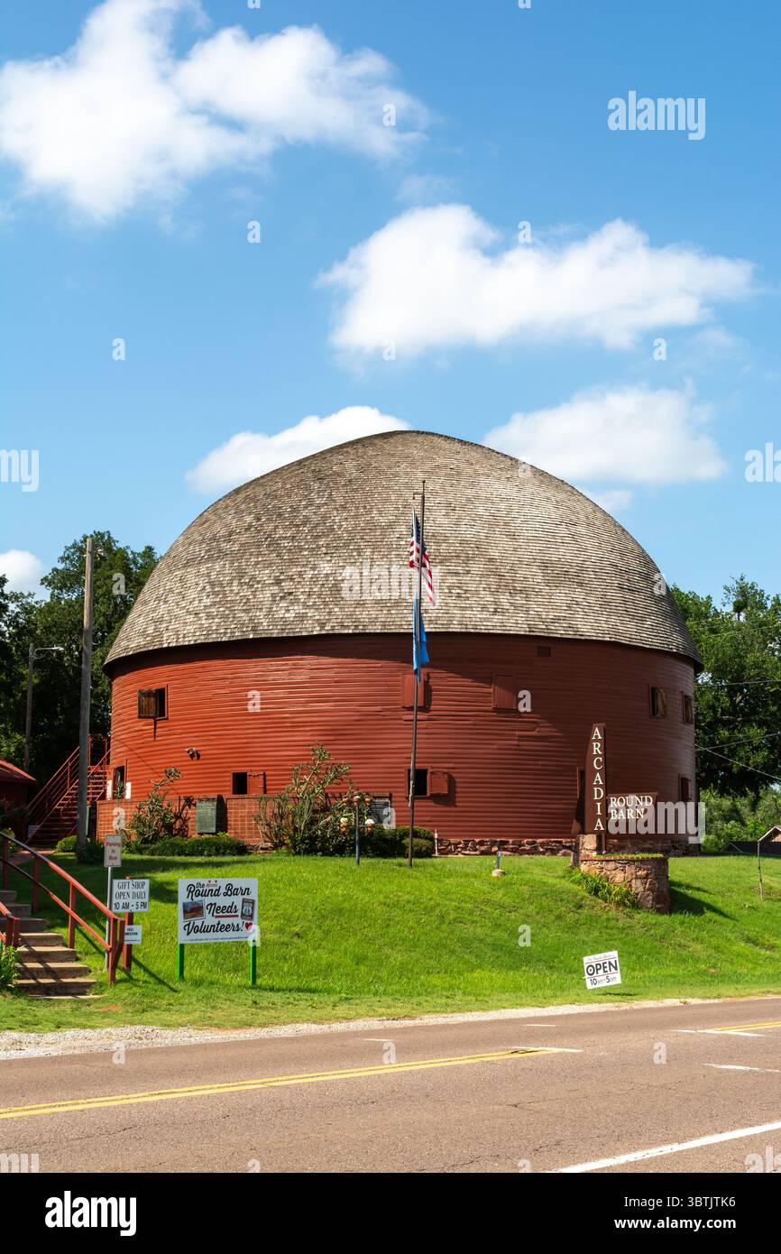 Arcadia, Oklahoma, USA - June 18th 2025 - The historic Arcadia Round ...