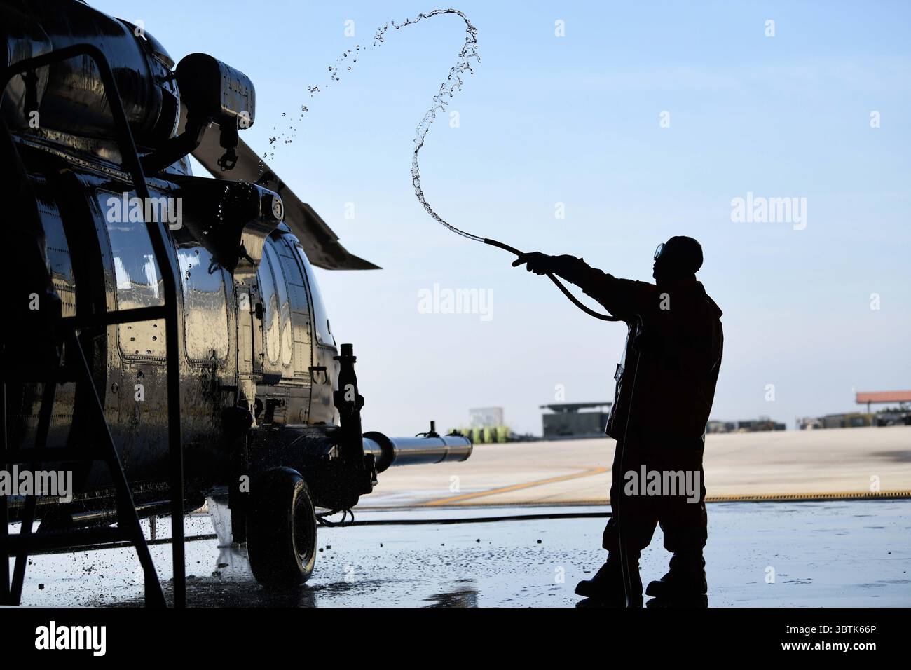 Hose maintenance checklist hi-res stock photography and images - Alamy