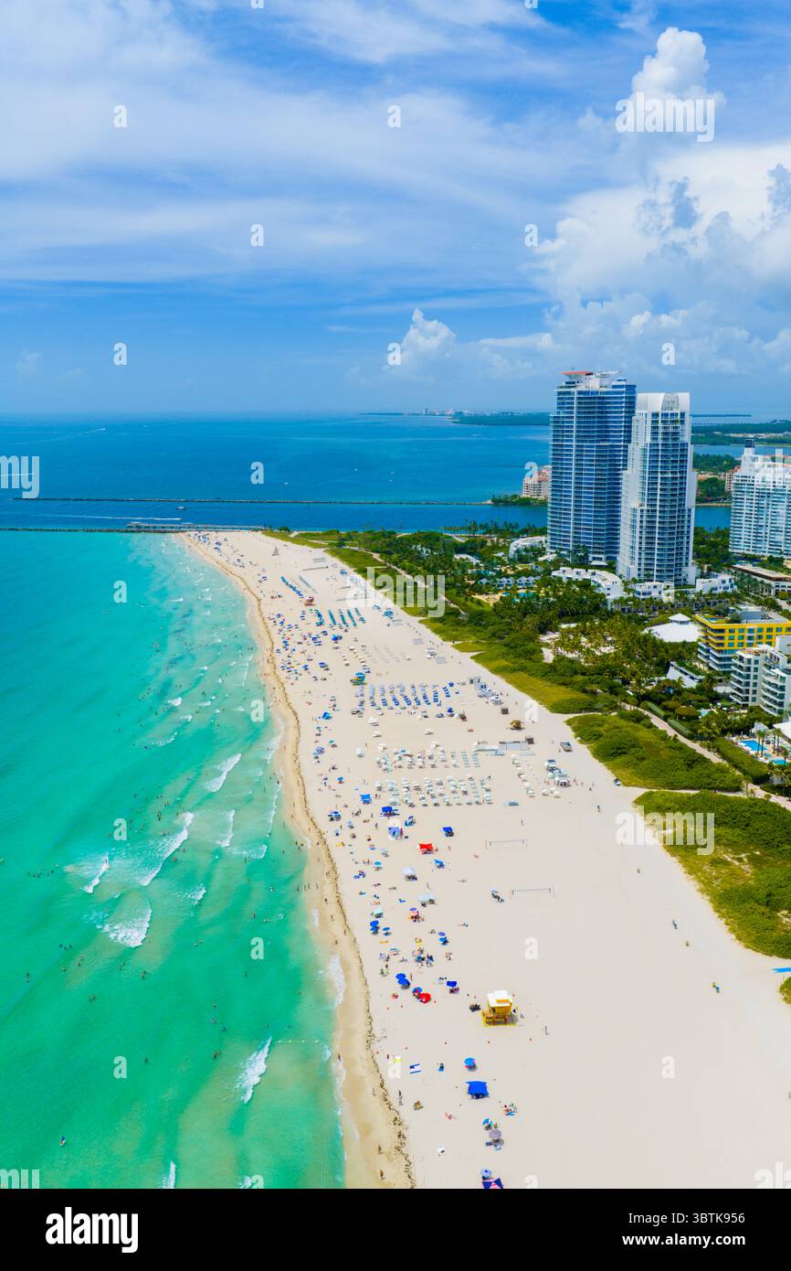 Summer 2025 beach vibes hi-res stock photography and images - Alamy