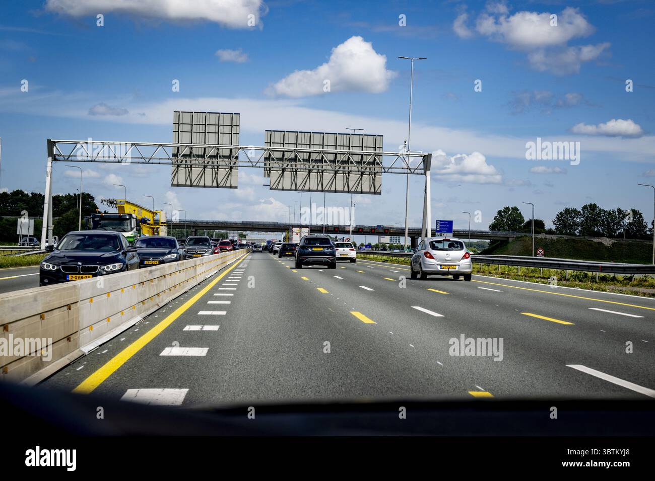 AMSTERDAM - Road works on the a 10 part the ring the a10 is closed ANP ...