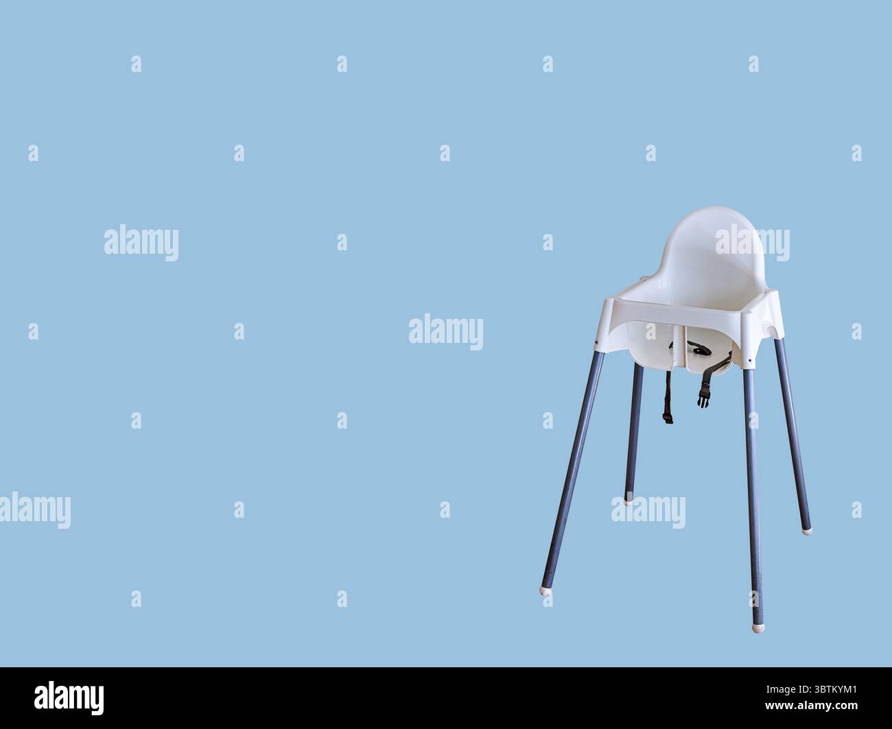 Blue metal chair stands hi-res stock photography and images - Alamy