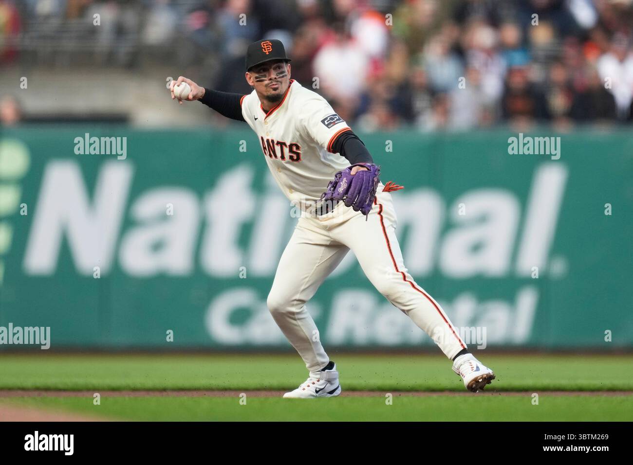 San Francisco Giants shortstop Willy Adames during a baseball game ...