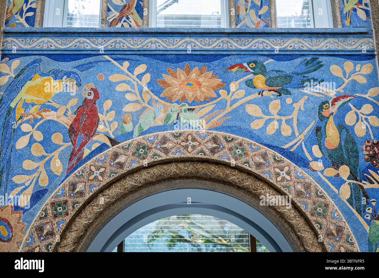 WASHINGTON DC — The historic mosaic arch by John Joseph Earley (1881 ...