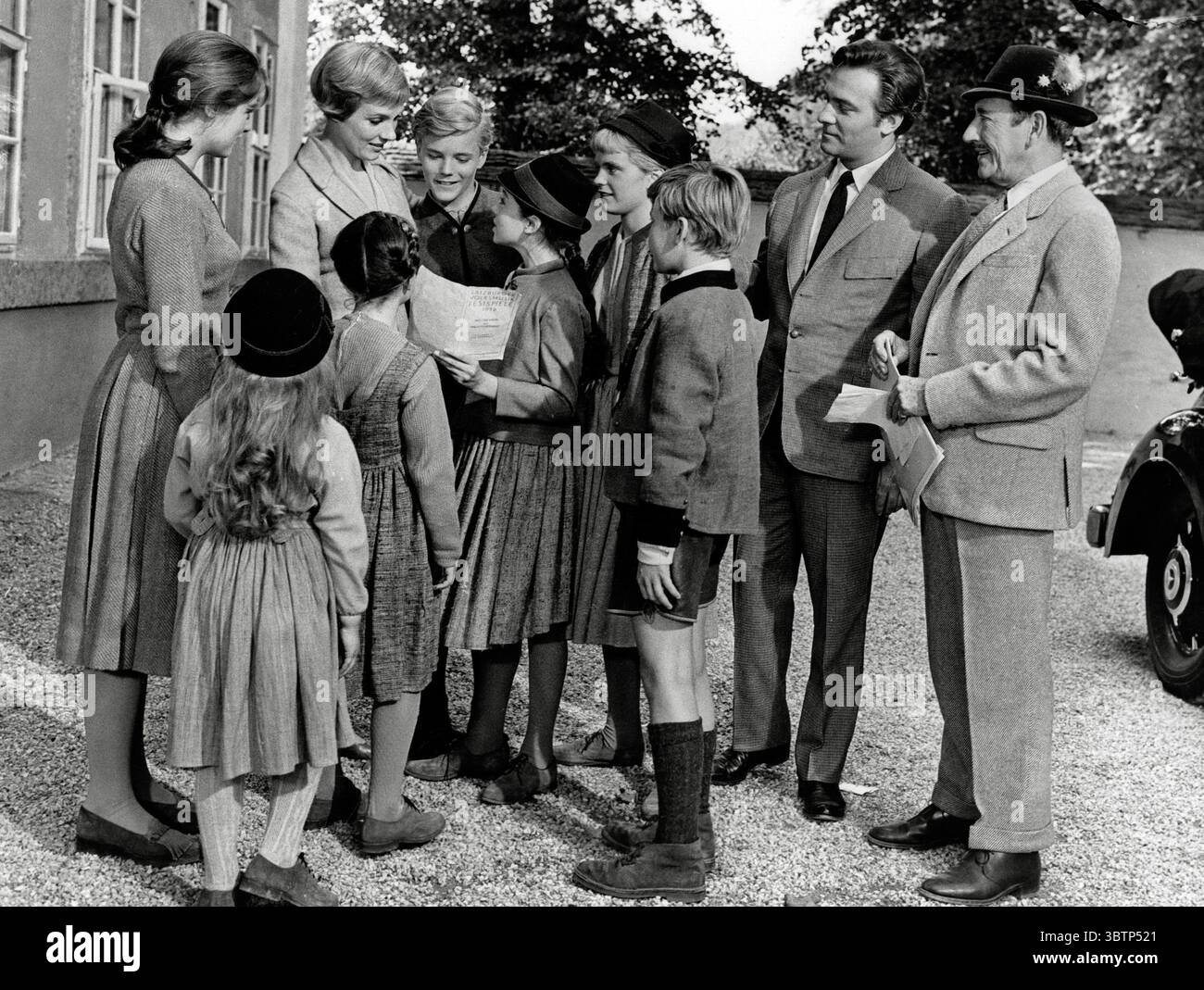 Kym Karath, Charmian Carr, Debbie Turner, Julie Andrews, Nicholas ...