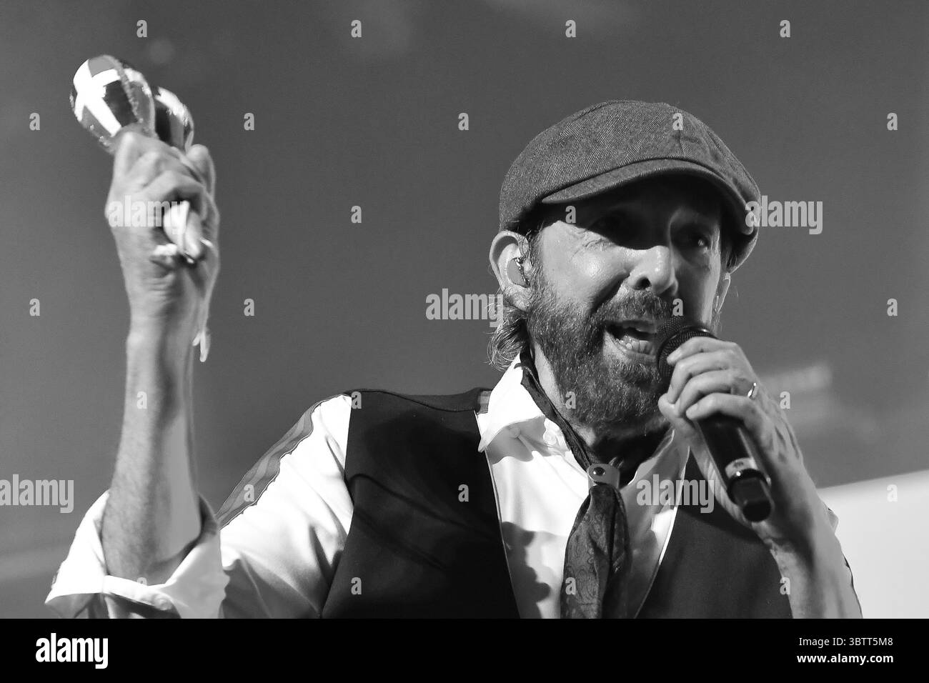 Singer Juan Luis Guerra performs during the concert at the Movistar ...
