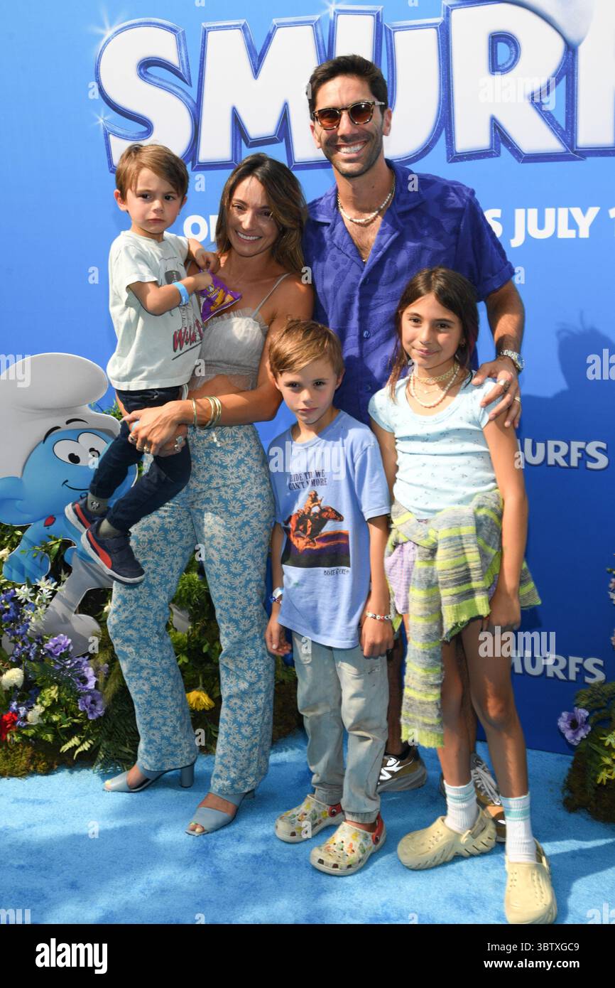 Laura Perlongo and Nev Schulman attend the "Smurfs" special screening ...