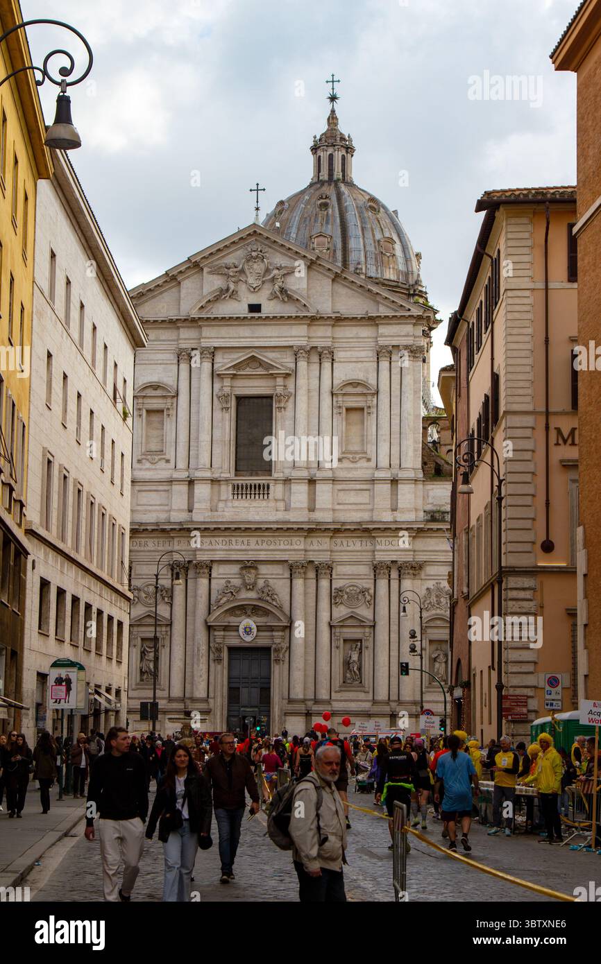 Rome, Italy; 03 16 2025; A running competition in Rome. Basilica of ...