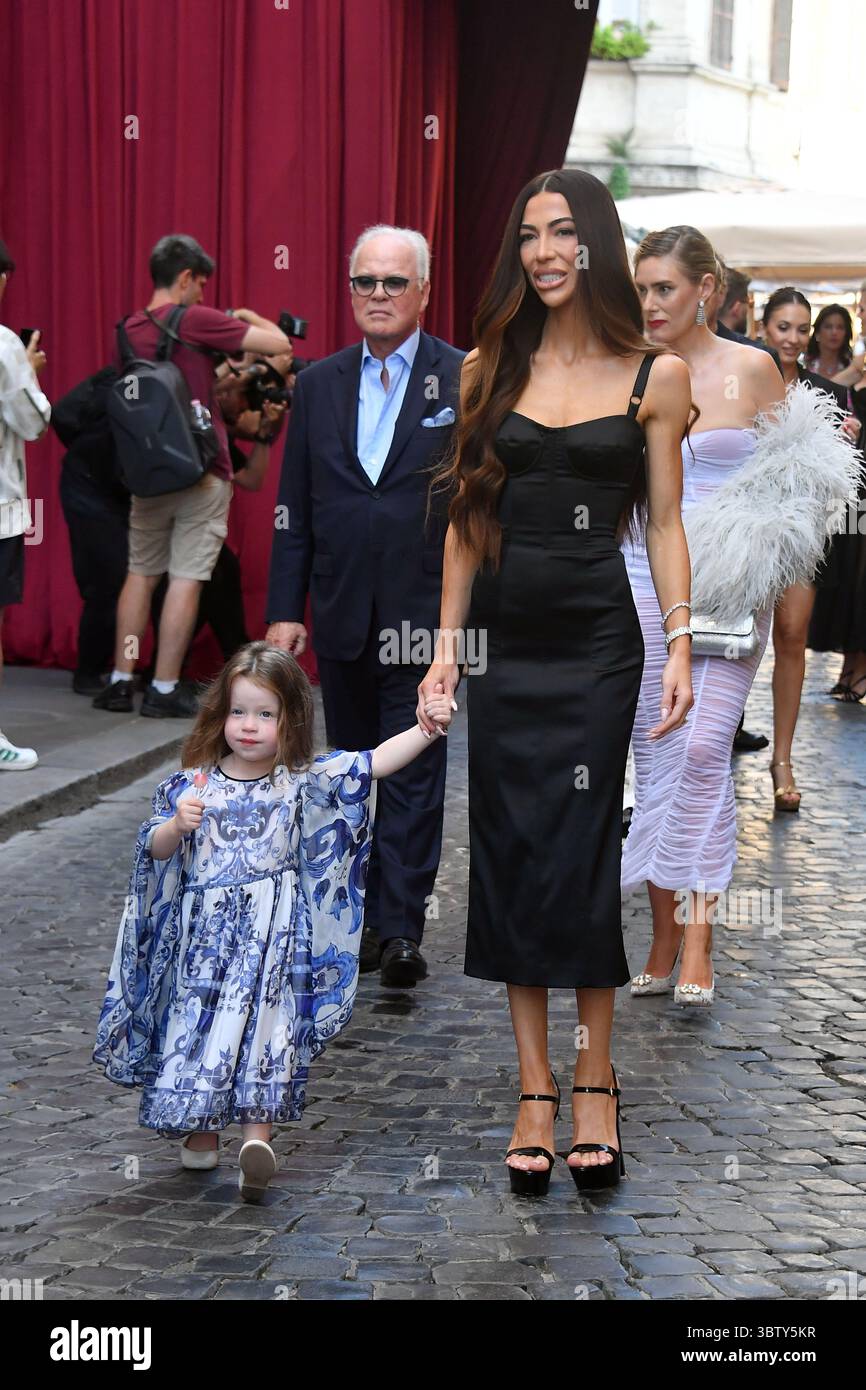 Rome, Castel Sant'Angelo Dolce & Gabbana Fashion Show Event Parterre ...