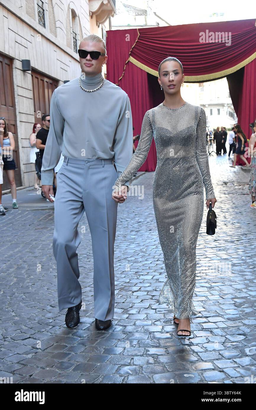 Rome Castel Sant Angelo Dolce Gabbana Fashion Show Event Parterre