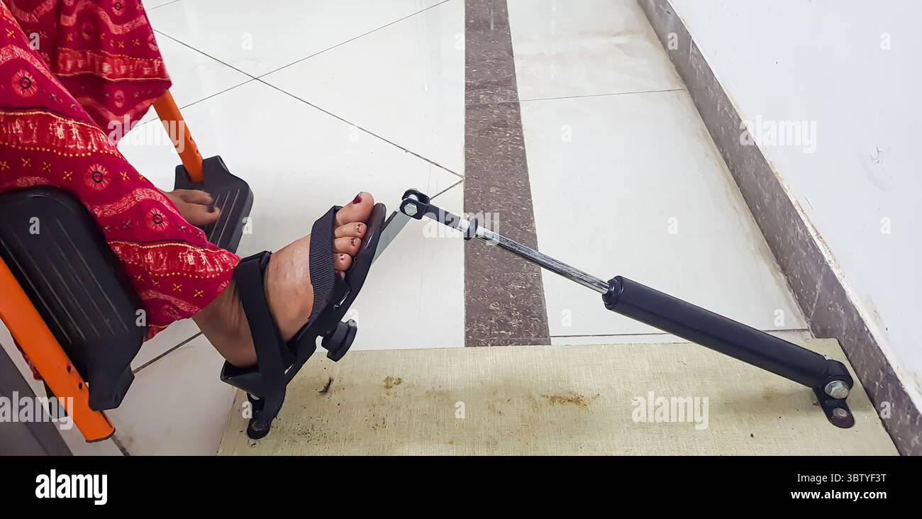 Rehabilitation strength hi-res stock photography and images - Alamy