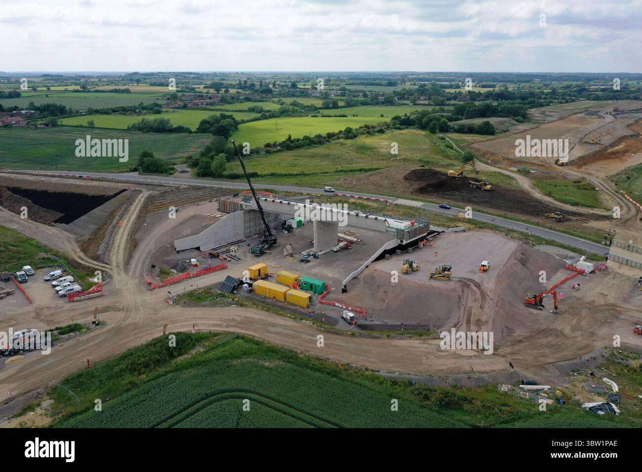 Bridge construction works on the HS2 Railway at North Calvert West ...