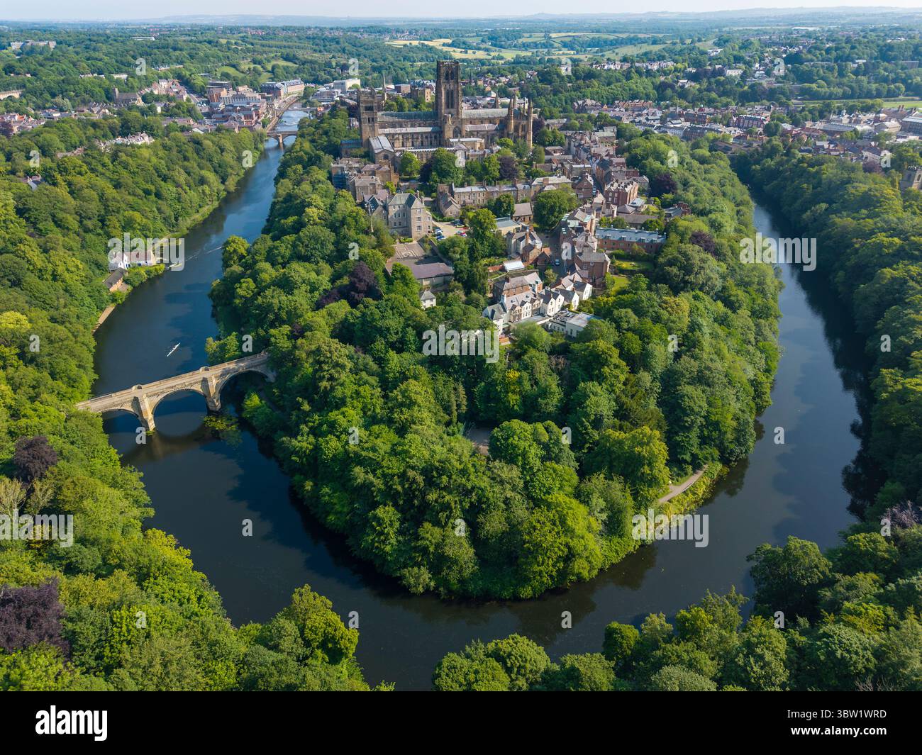 City of Durham on a peninsular above the River Wear loop, England Stock ...