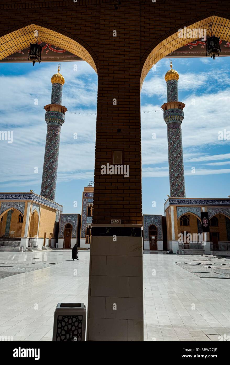 Explore intricate details blue mosque hi-res stock photography and images - Alamy