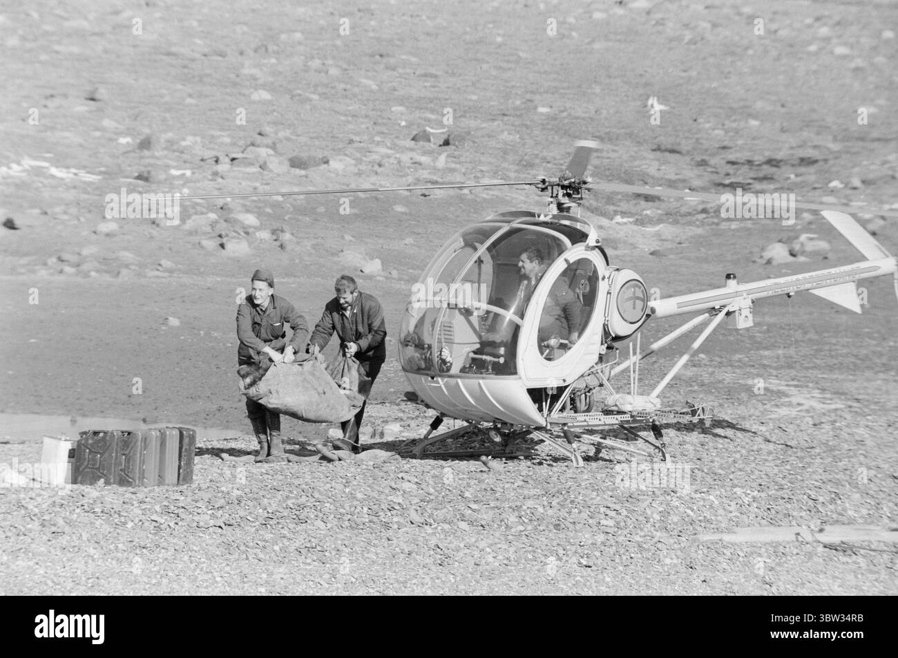 Aktuell 37 - 3 - 1969: A ship will be loaded with muskratsNorway's new ...