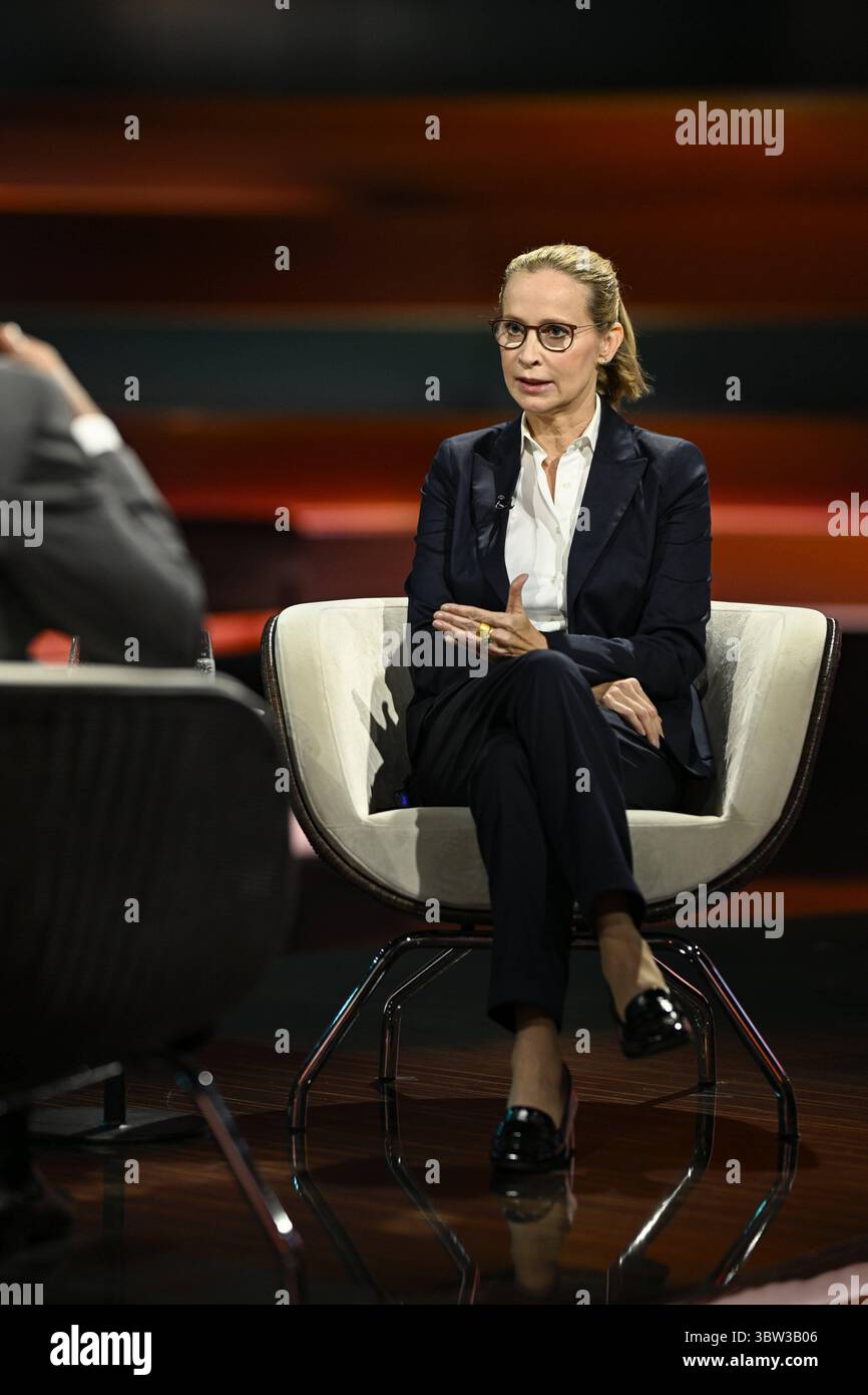 Markus Lanz mit Prof. Frauke Brosius-Gersdorf 07/25 her Markus Lanz und ...