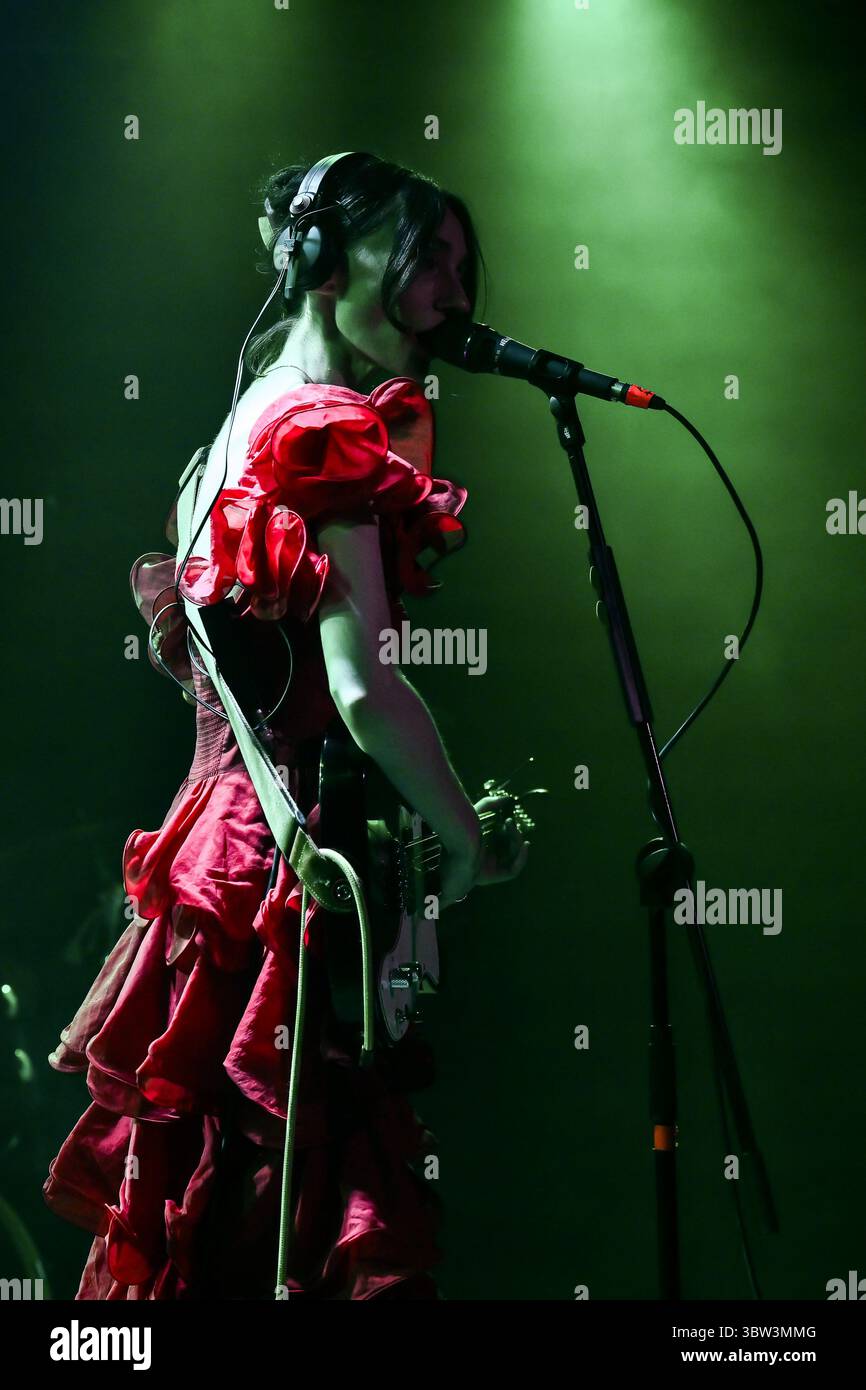 Hannah Merrick of The King Hannah Live during the Live at the MONK on ...