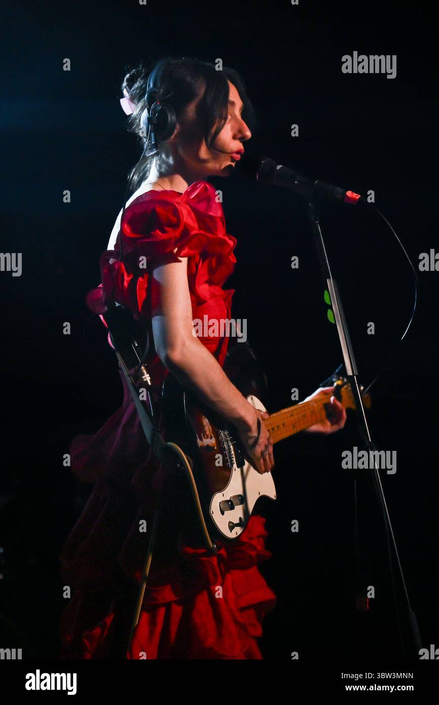 Hannah Merrick of The King Hannah Live during the Live at the MONK on ...