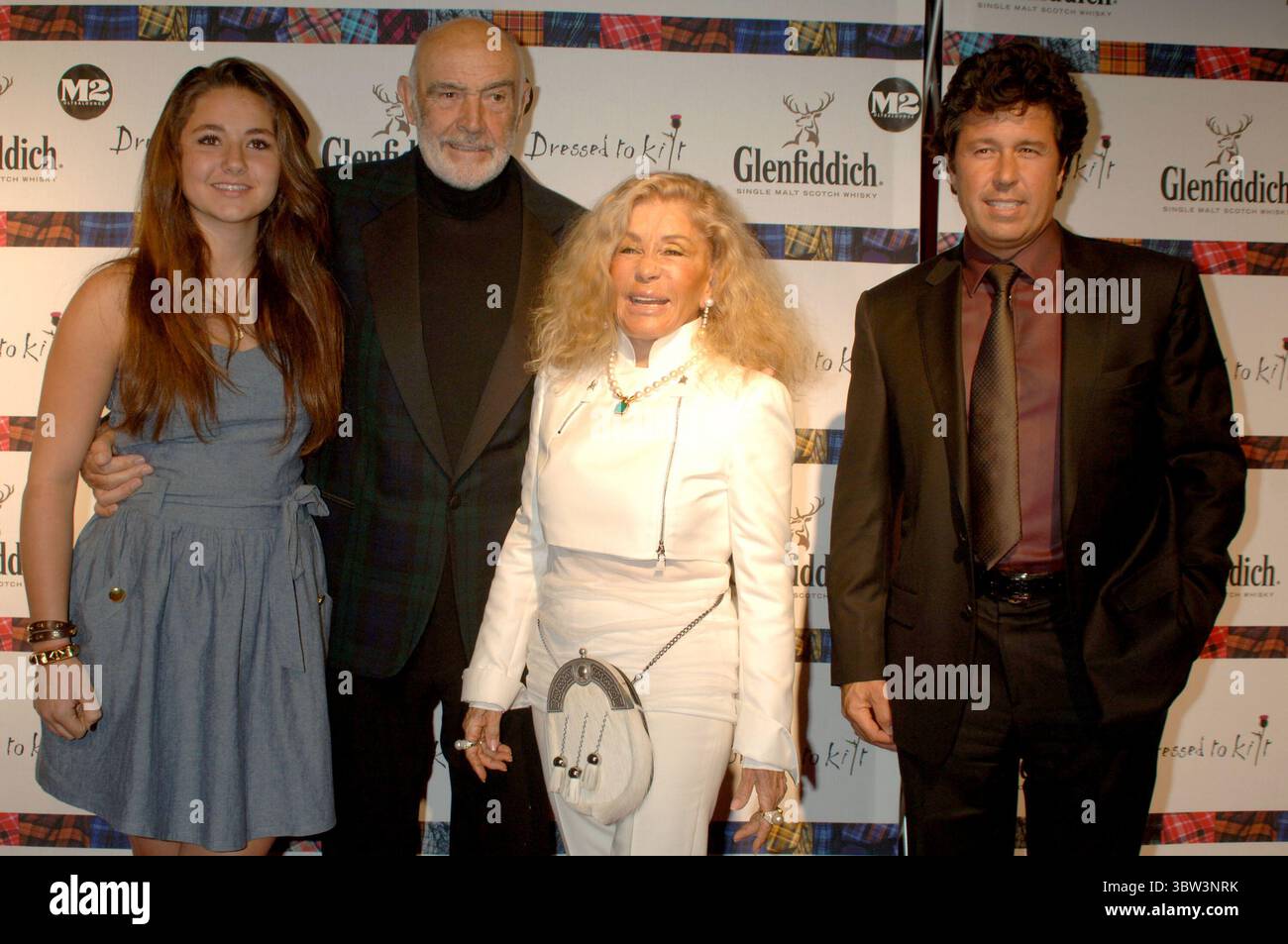 NEW YORK - APRIL 05: Sean Connery Micheline Connery attends the 8th ...