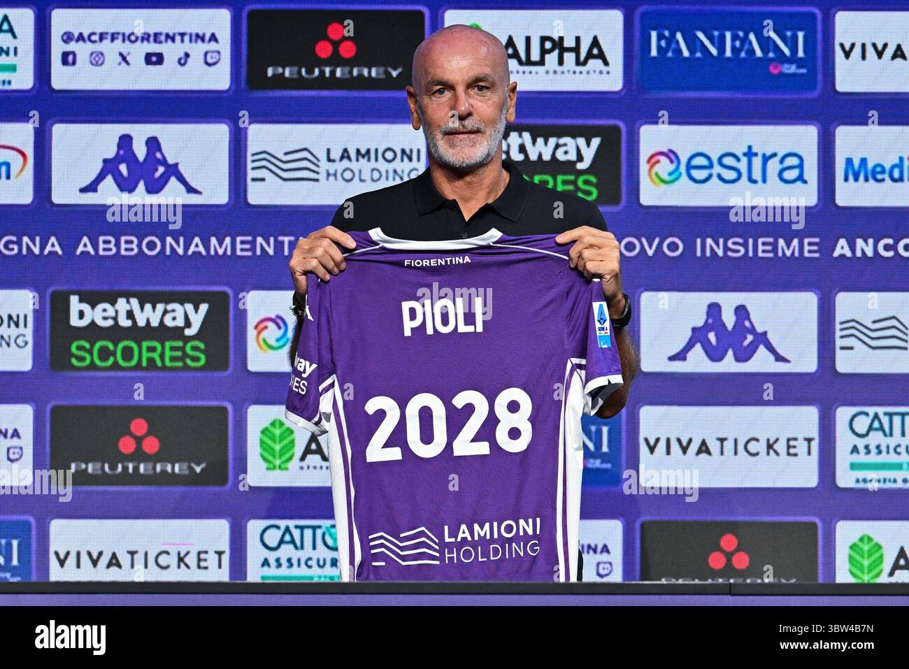 ACF Fiorentina's coach Stefano Pioli during Presentation of new ACF ...