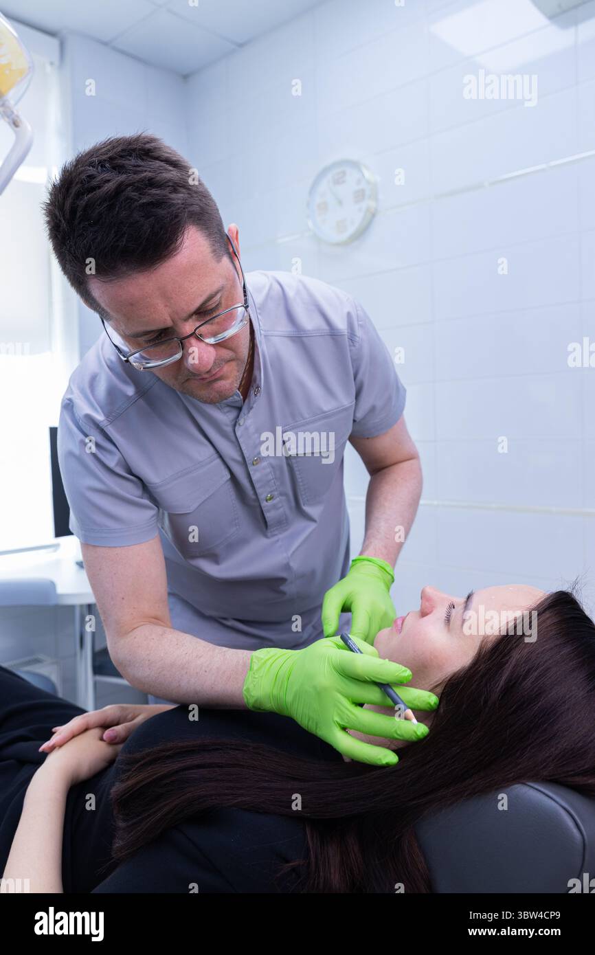 Professional Aesthetic Procedure In A Modern Clinic Practitioner