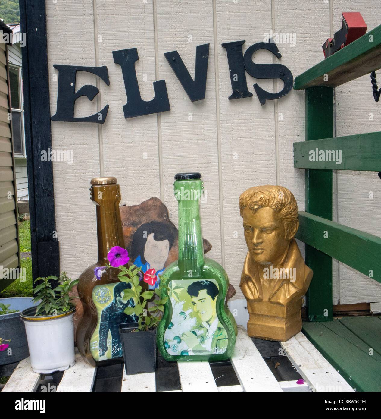 Tiny Elvis Museum in Cherokee, North Carolina—packed with Presley ...