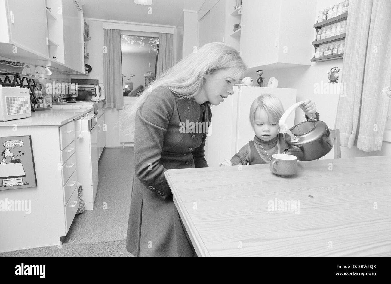 She says ntb photo Black and White Stock Photos & Images - Alamy