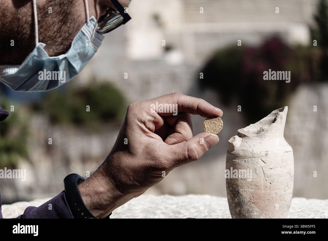 David gellman hi-res stock photography and images - Alamy