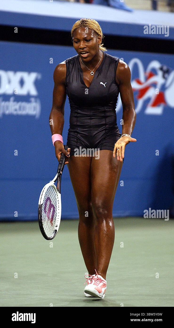 Serena williams us open 2002 hi-res stock photography and images - Alamy