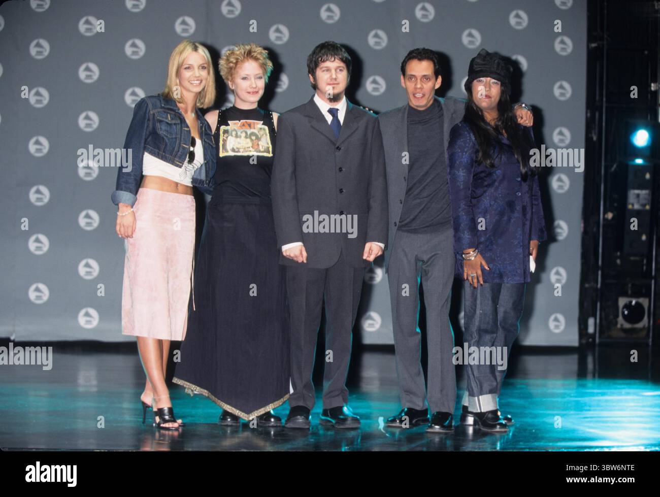 Britney spears grammy awards 2000 hi-res stock photography and images ...