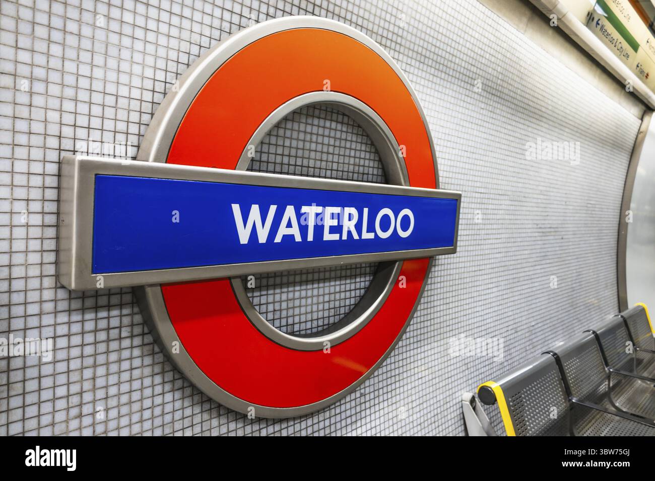 Waterloo station roundel in the London Underground, showcasing classic ...