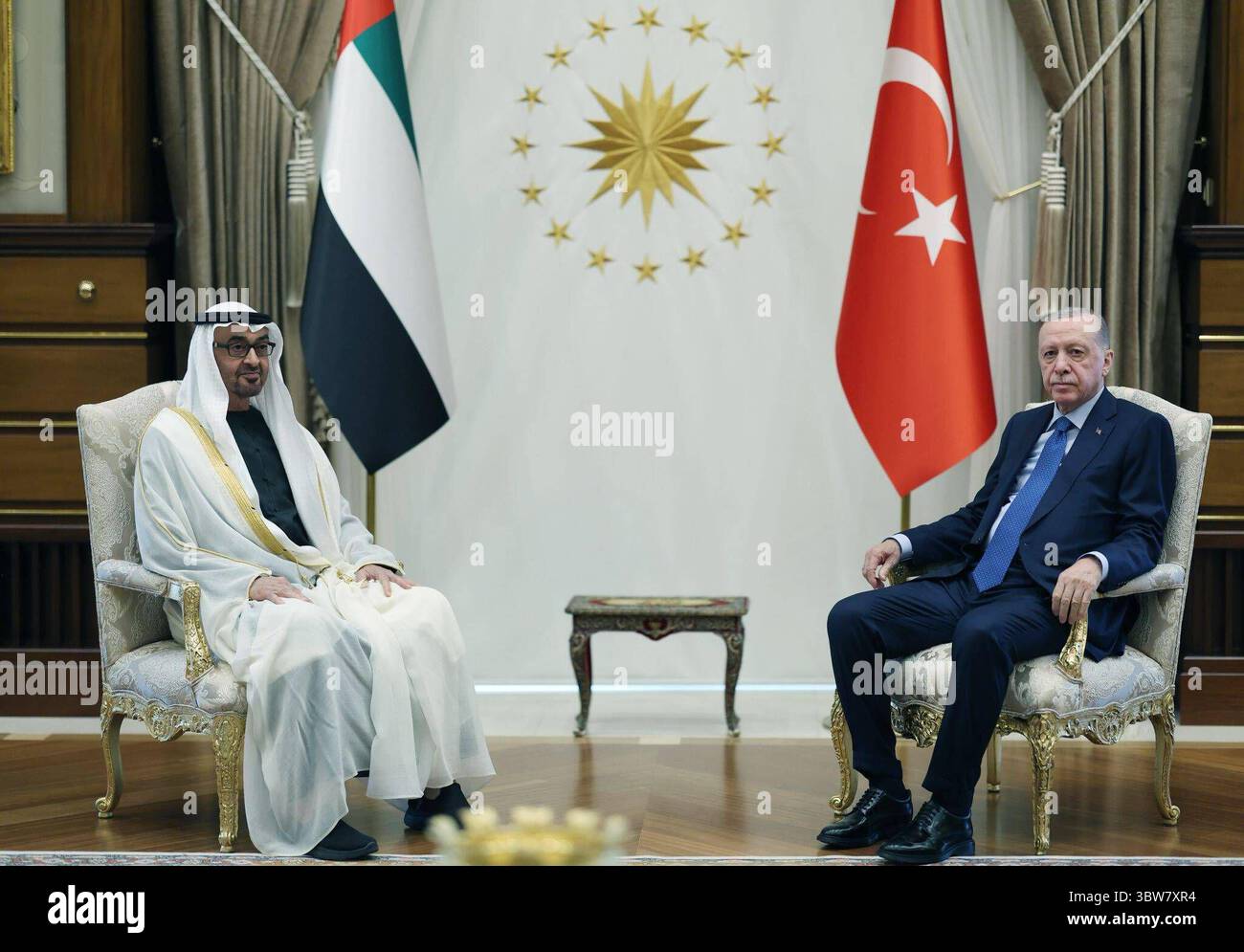 Turkish President, Recep Tayyip Erdoan, receives UAE President, Sheikh ...
