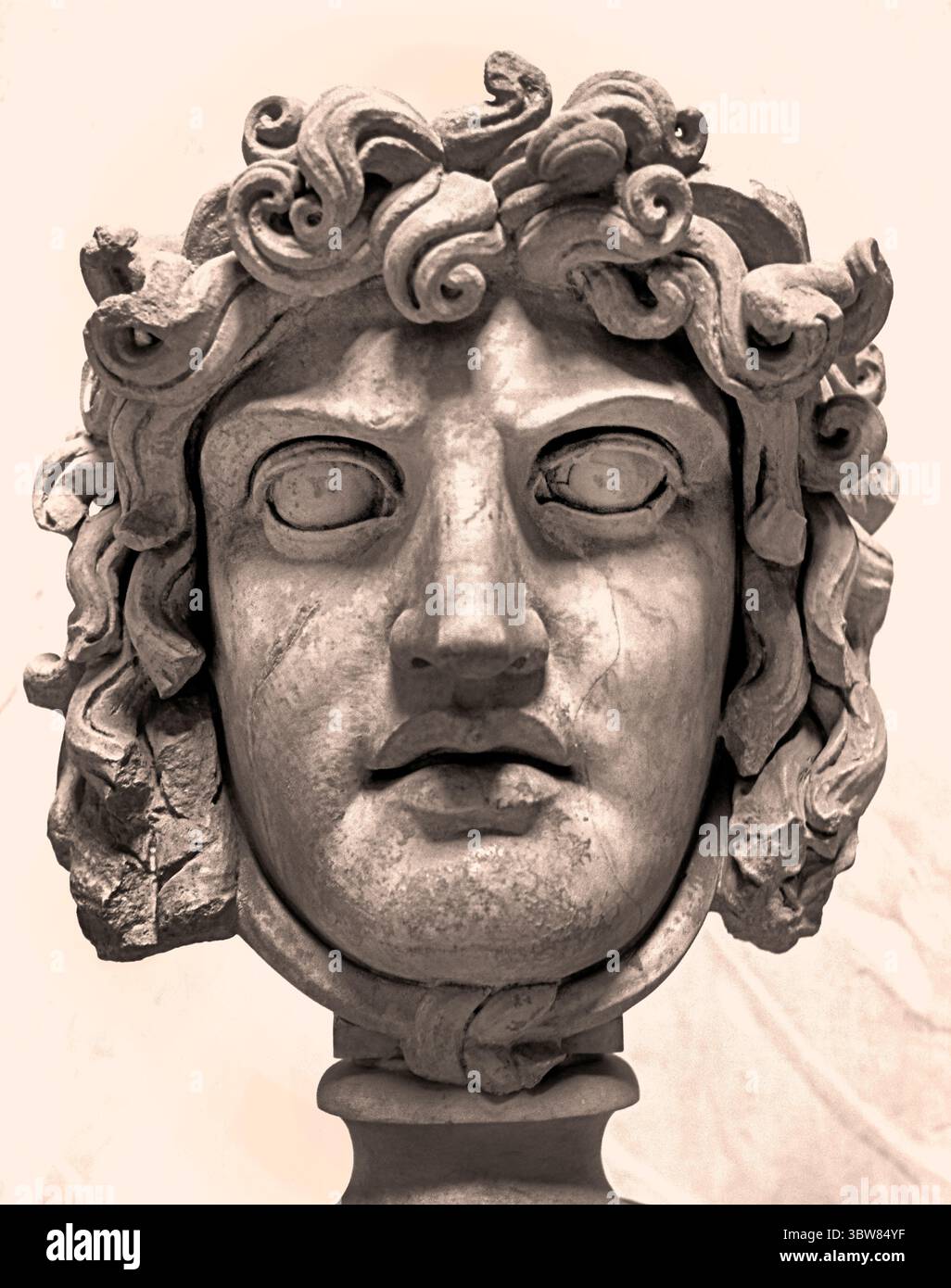 Perseus and medusa hi-res stock photography and images - Alamy