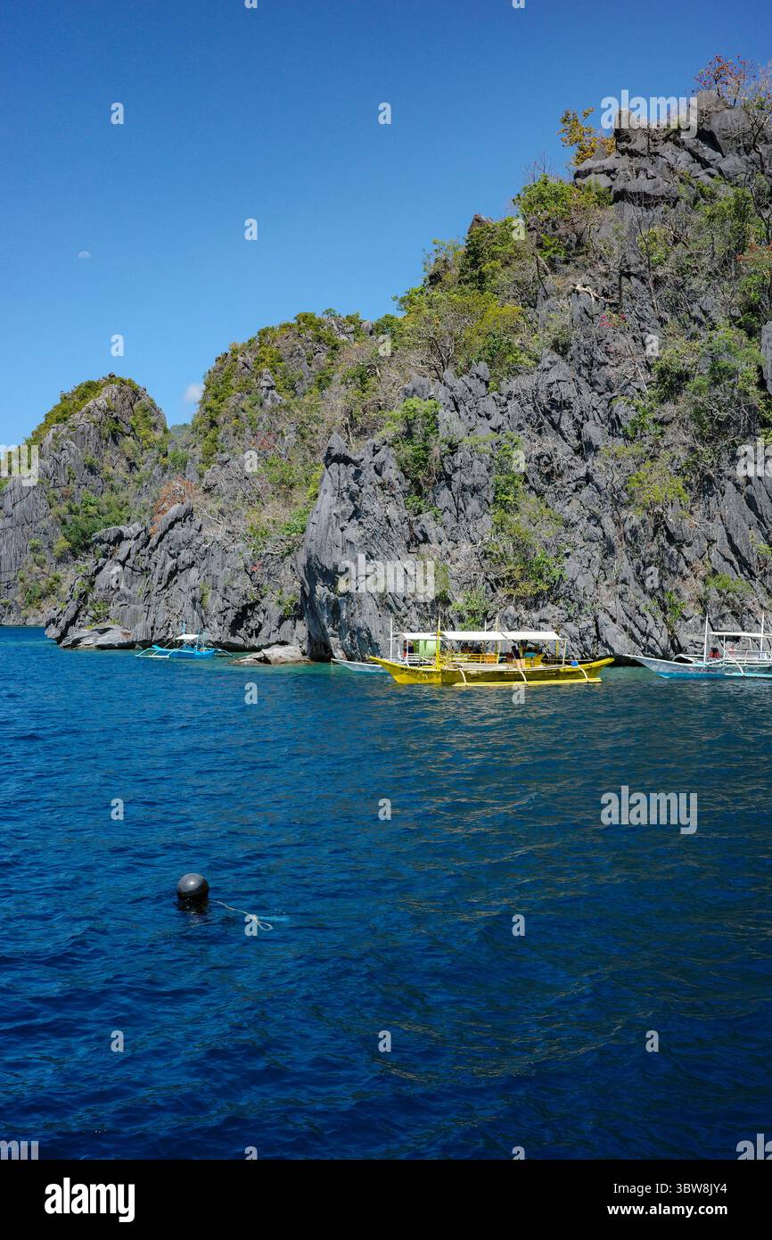 Beautiful view of Coron islands, the famous tourist destination in Asia ...