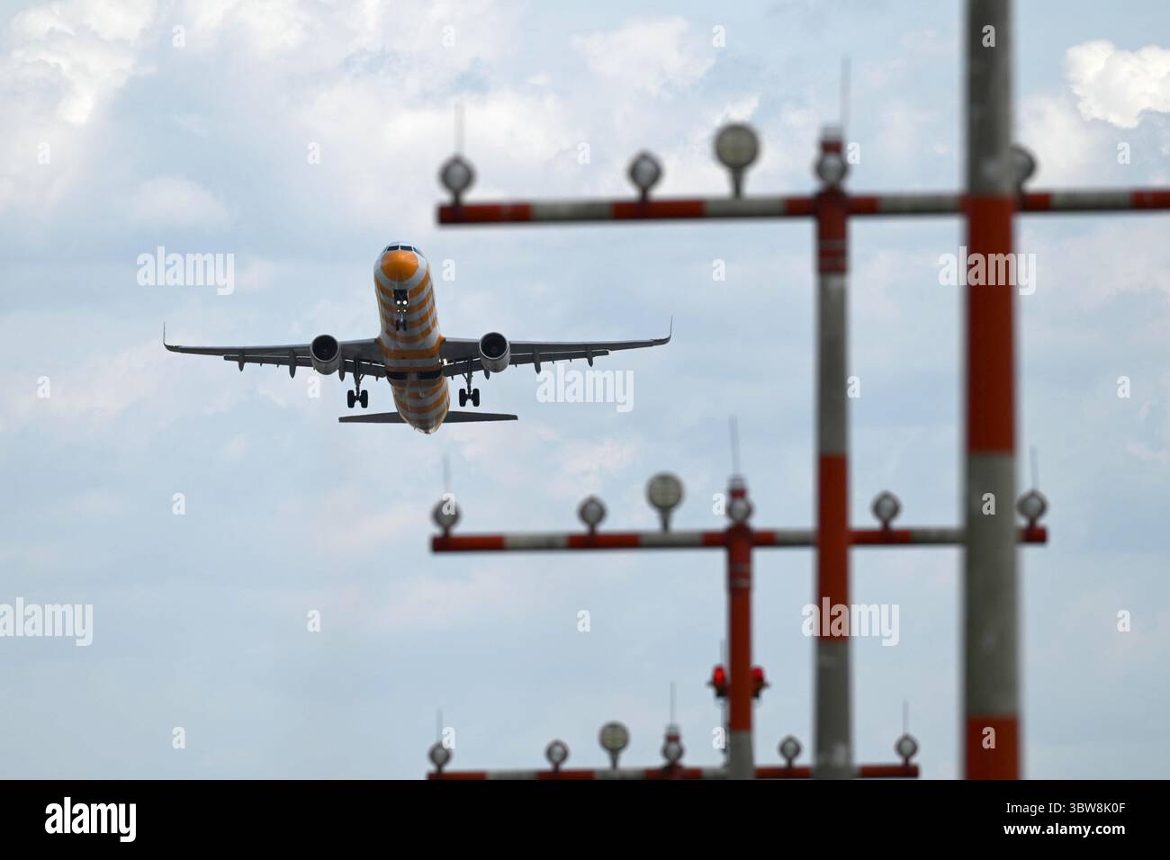 CONDOR plane takes off from Duesseldorf Airport, Duesseldorf Airport ...