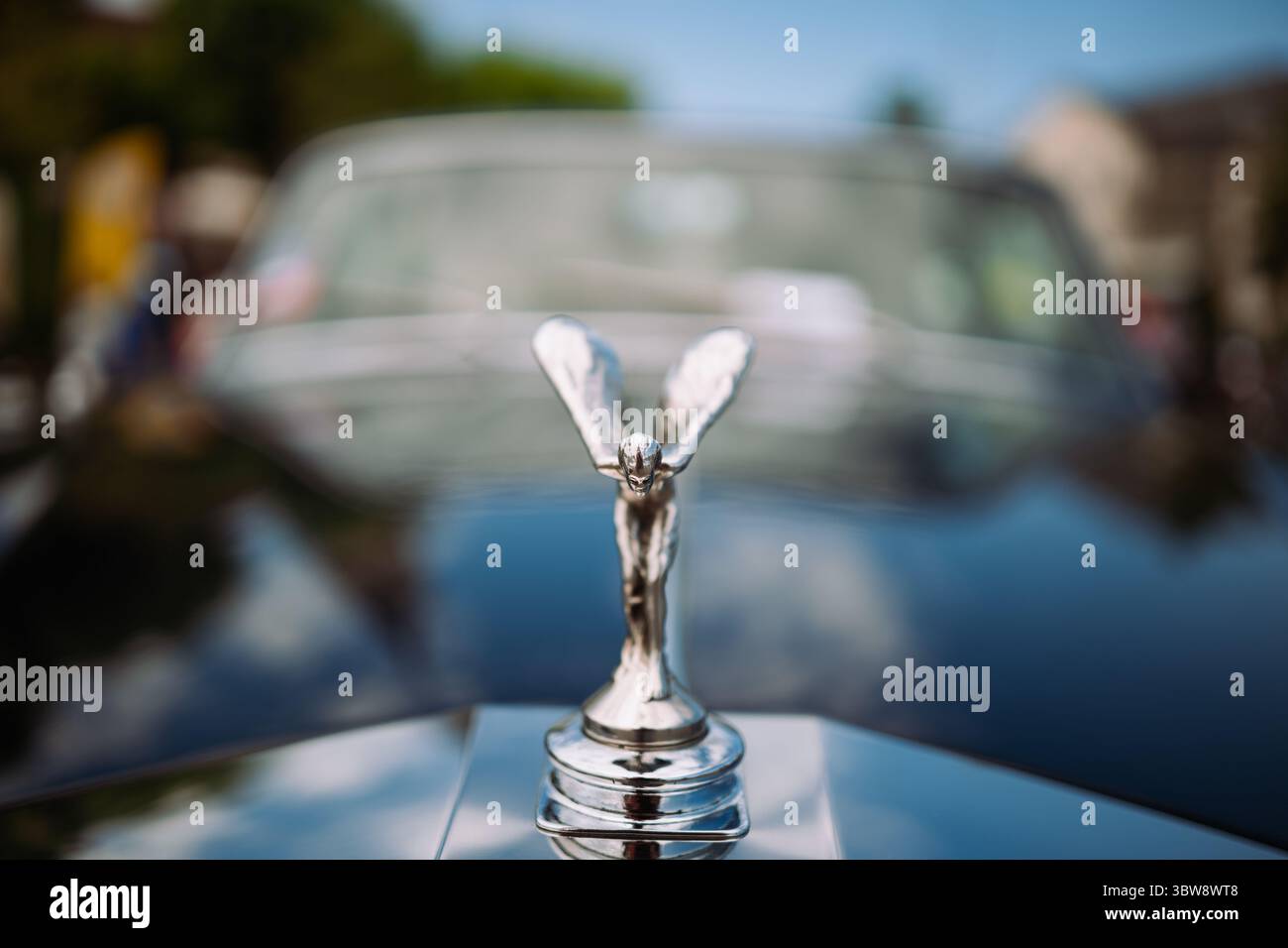 13-07-2025 Zurich, Switzerland. Rolls Royce Spirit of Ecstasy hood ...