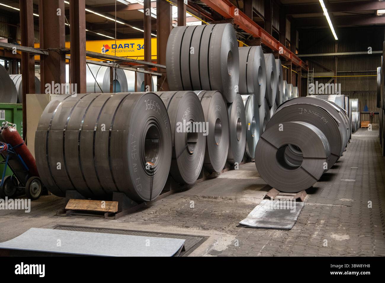 Deutschland, Hagen, 16.07.2025 Die Bandstahl-Service-Hagen GmbH ...