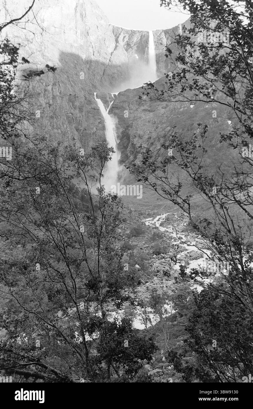 Consent waterfall hi-res stock photography and images - Alamy