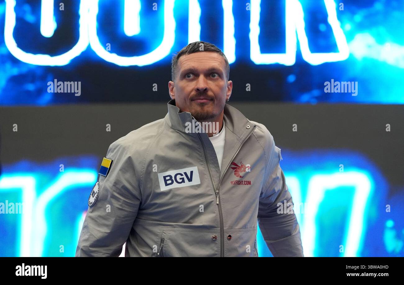 Oleksandr usyk 2025 hi-res stock photography and images - Alamy